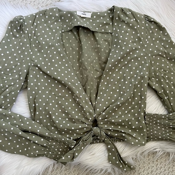 entro | Tops | Entro Green Polkadot Deep V Blouse | Poshmark